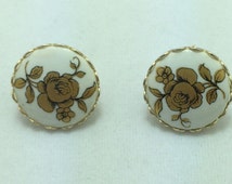 Popular items for roses on porcelain on Etsy