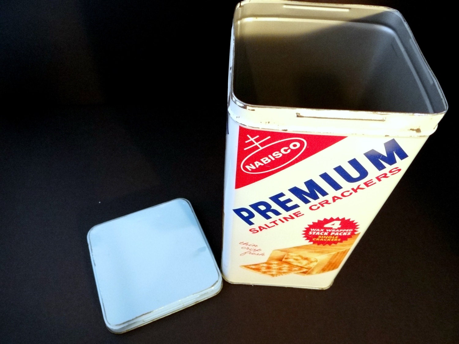 Vintage Nabisco Premium Saltine Cracker Tin 1960s Saltine