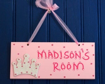 BUTTERFLY Room Sign White. Glittered by CutiePieKidsNames on Etsy