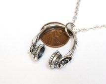 Articoli unici per collana dj | Etsy