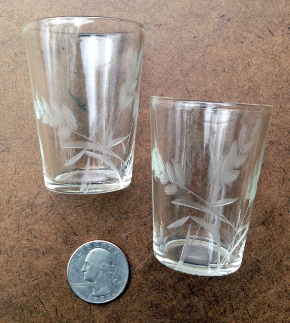 Items Similar To Vintage Etched Shotaperitif Glasses Wheat Pattern Set Of 2 On Etsy