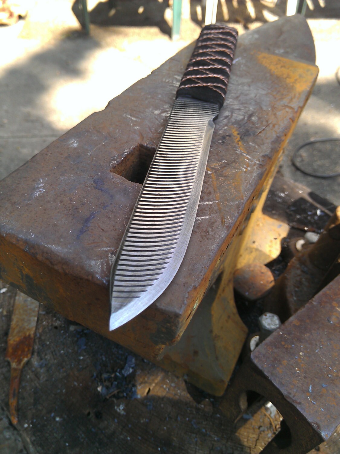 Metal file knifehand forgedcamping knife.