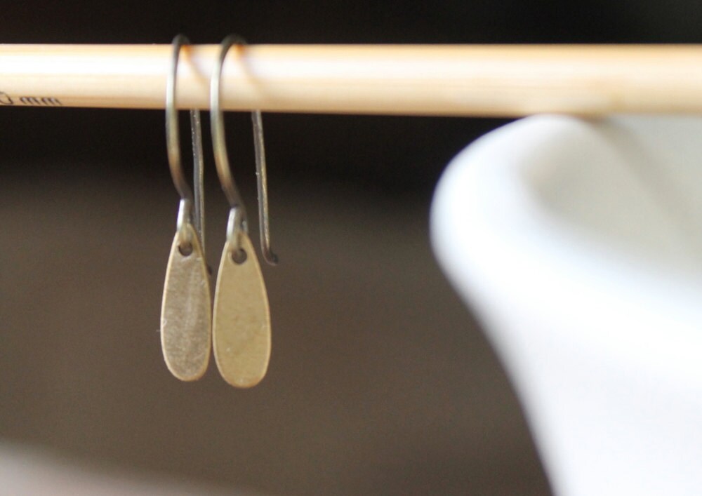 Breckenridge Tiny Antique Brass Paddle Drop Earrings on