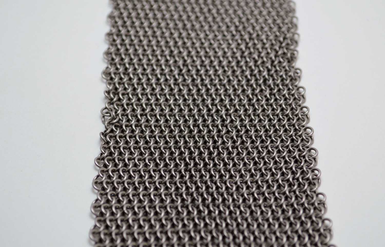 Trinity Maille Chainmaille Cuff Bracer Small by HarlequinWeave