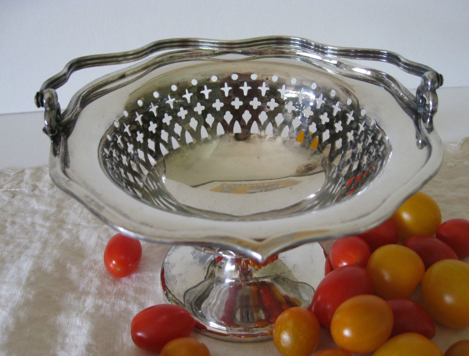 Pierced Vintage Silverplate Compote with Handle – Haute Juice