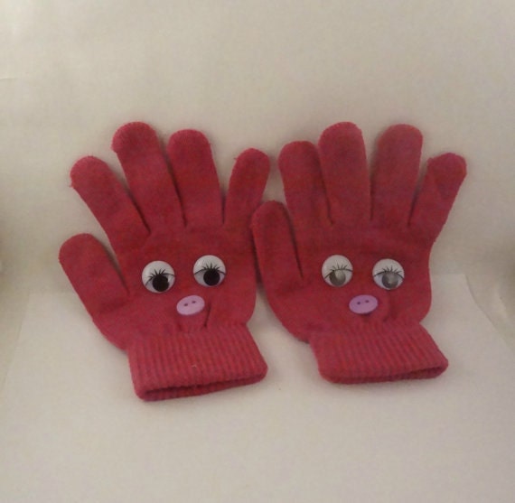 Gloves fun and cute embellished with wiggly eyes. Ready to