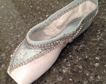 Items similar to Decorative Pointe Shoes Nutcracker Swan Lake and ...