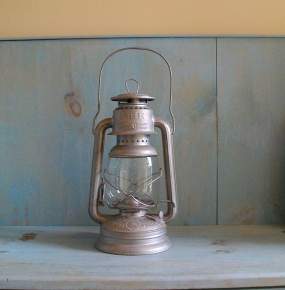 Vintage Hurricane Kerosene Lantern 1920's Feuerhand No 260