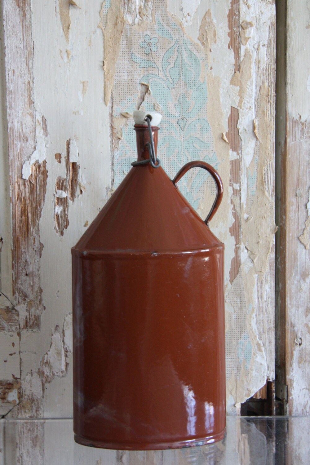 Large Brown Enamel Jug – Haute Juice