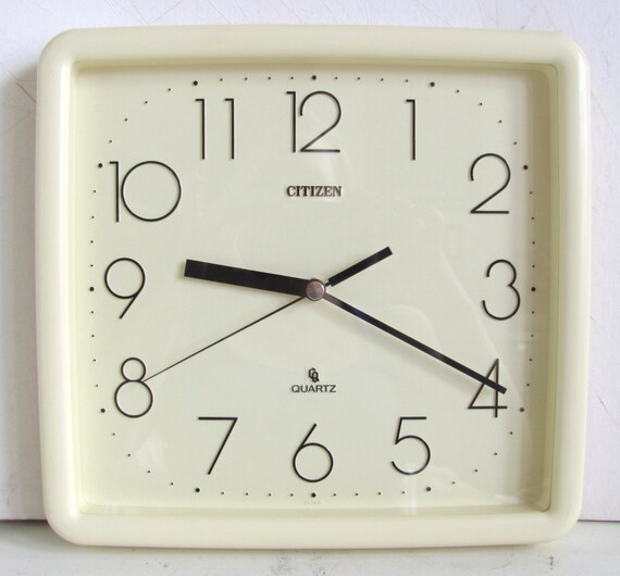 1980s Citizen Vintage Clock