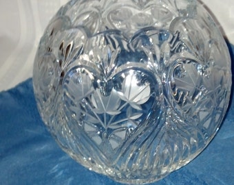 Popular items for cut crystal vase on Etsy
