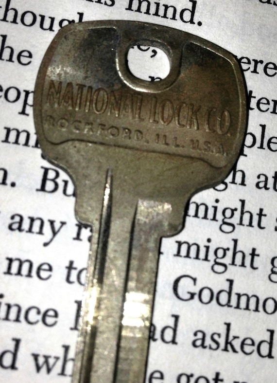 VIntage Keys for Making Art Retro Chalet on Etsy – Retro Chalet