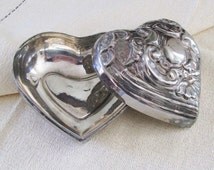 Popular items for silver heart box on Etsy