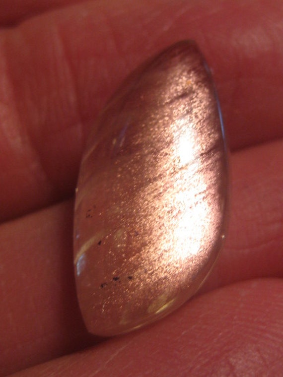 Oregon Sunstone free form leaf carving ........ by creativecabs