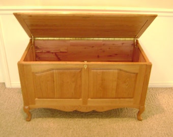 Hope Chest Handcrafted In Traditional Style and Superior Workmanship ...