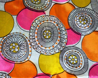 Popular items for mod print fabric on Etsy