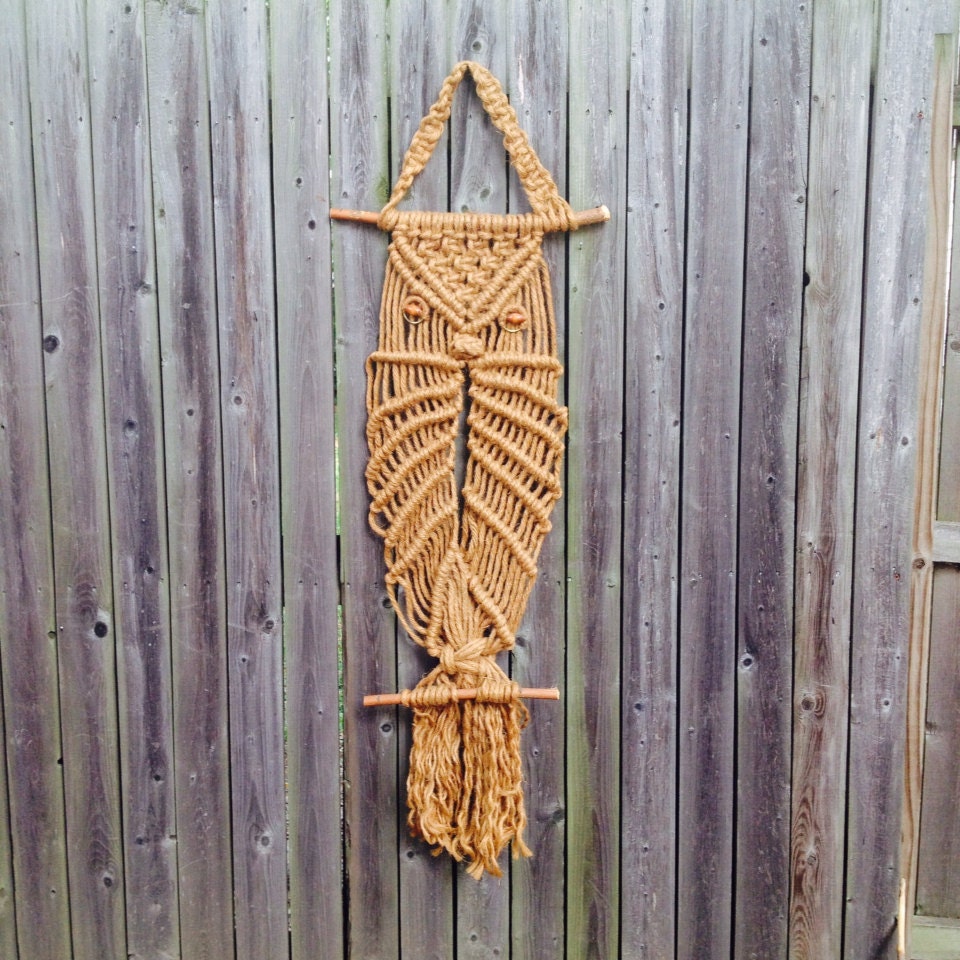 Vintage 1970s macramé owl wall hanging
