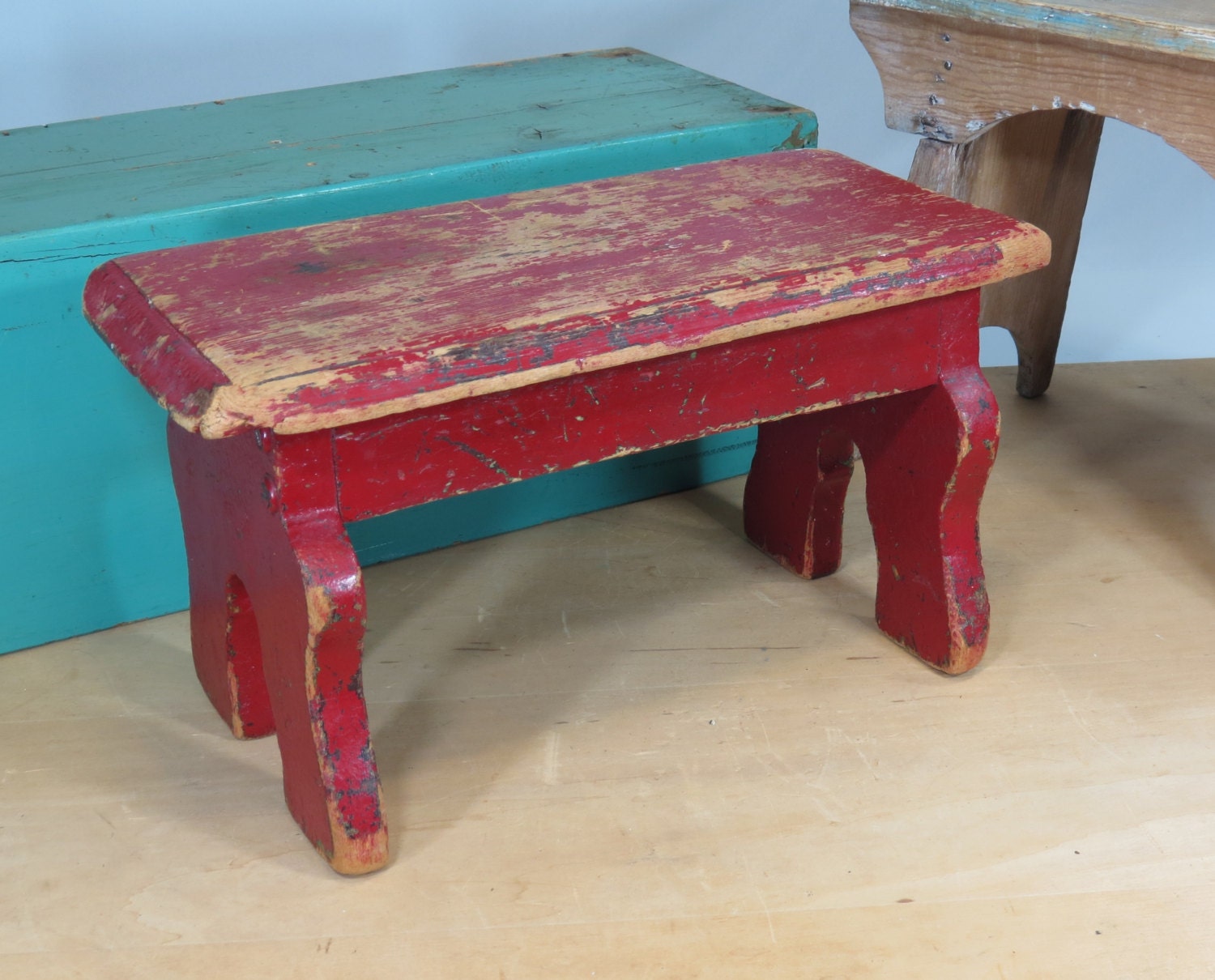 Wooden Red Step Stool Old Worn Chippy Paint – Haute Juice