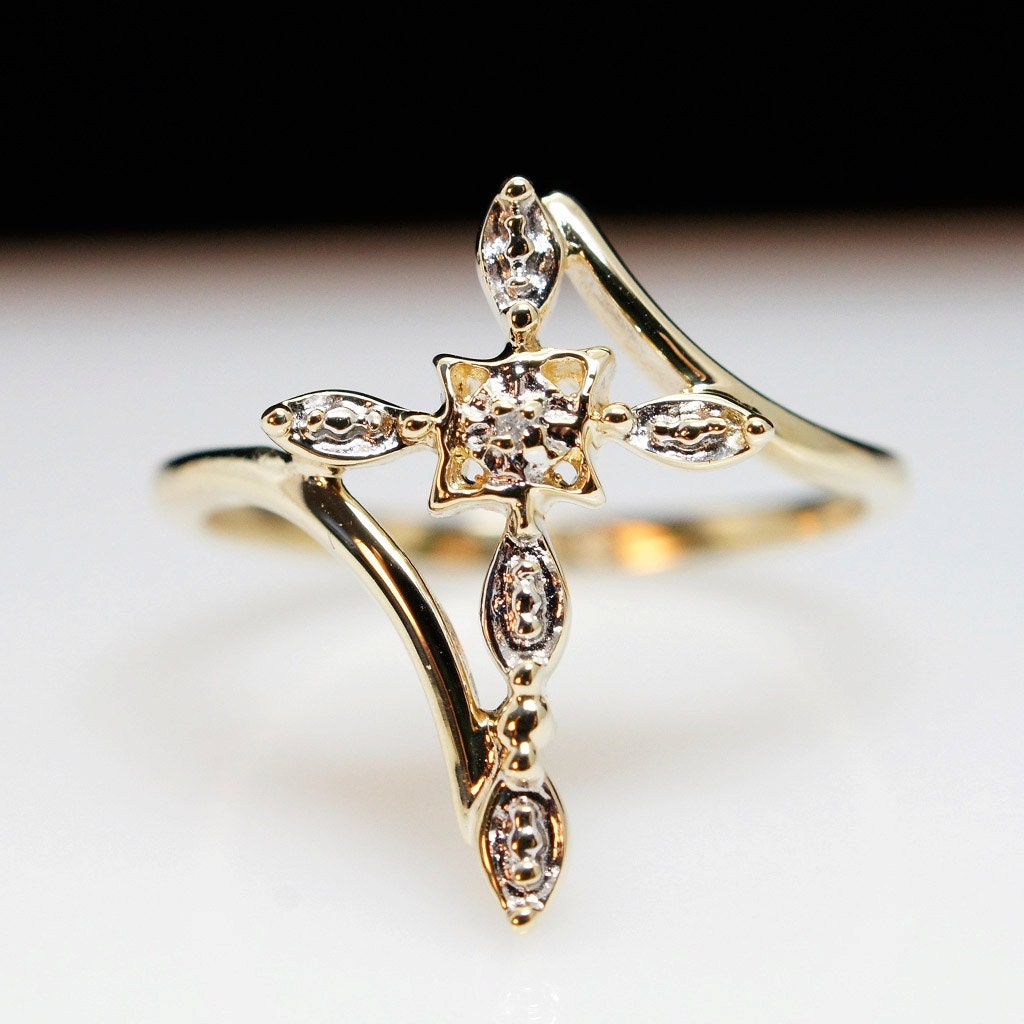 10k Yellow Gold Diamond Cross Ring Size 6