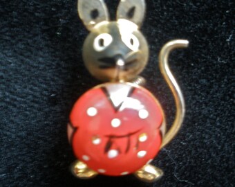 Popular items for vintage mouse pin on Etsy