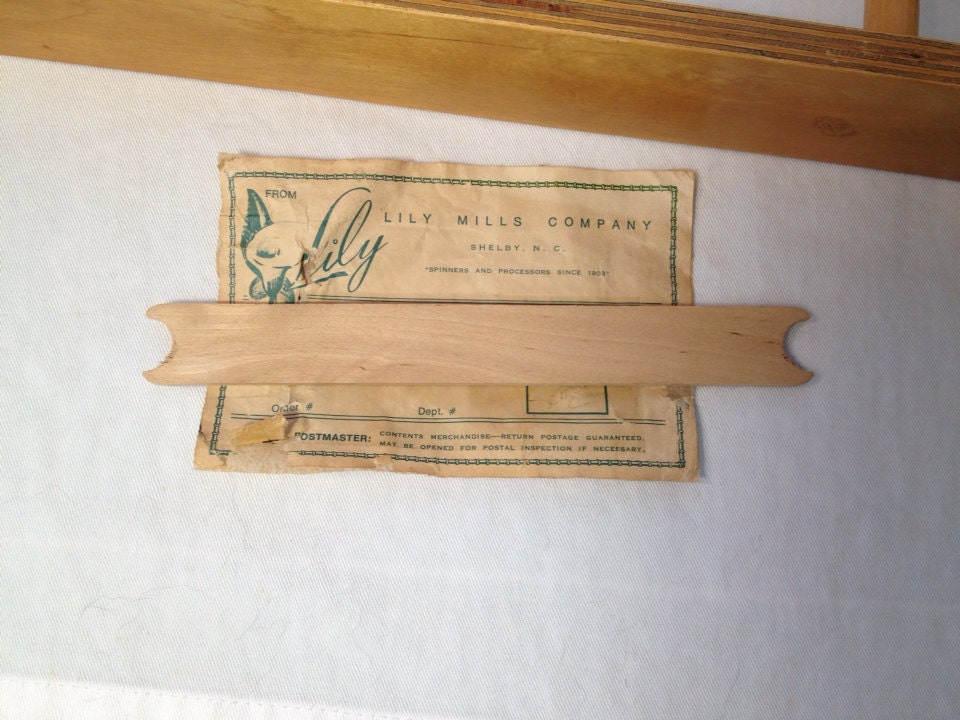 Lily Inkle Weaving Loom vintage manufactured by Lily Mills Co