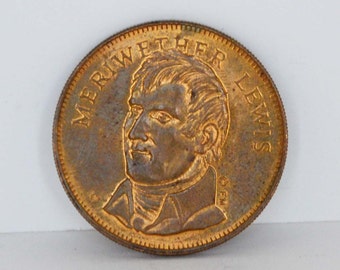 Souvenir medal | Etsy