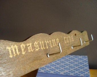 Popular items for vintage towel rack on Etsy