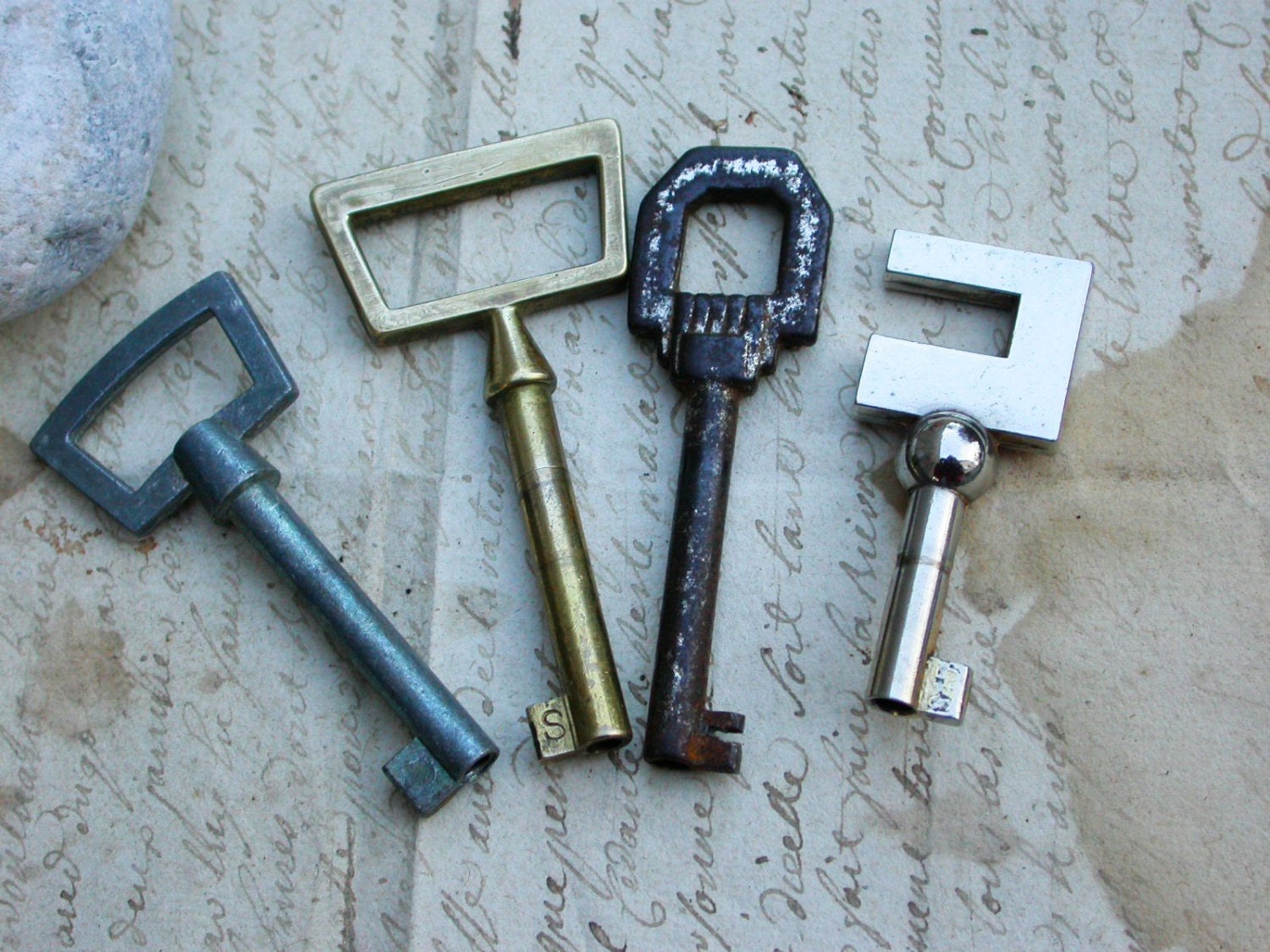 Antique French Art Deco Ornate Keys Skeleton Key Antique