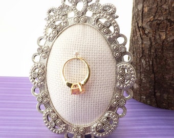 Popular items for ring frame on Etsy