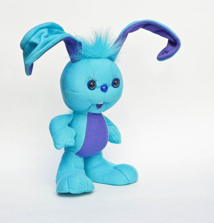 1989 Kenner Grabbit Rabbit Grover Policeman Blue Bunny