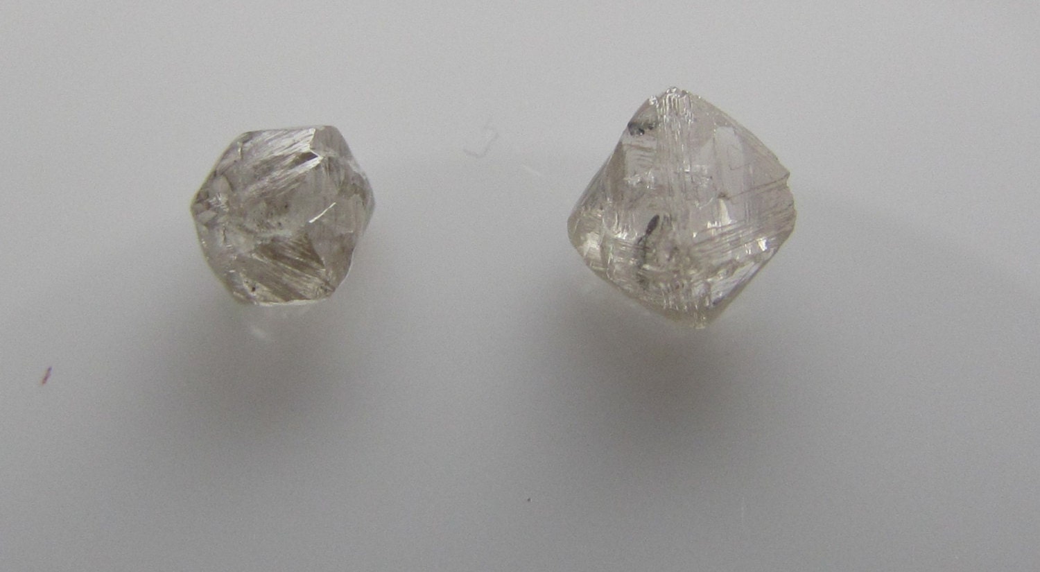 Clear Rough Diamonds – diamonds r' unique