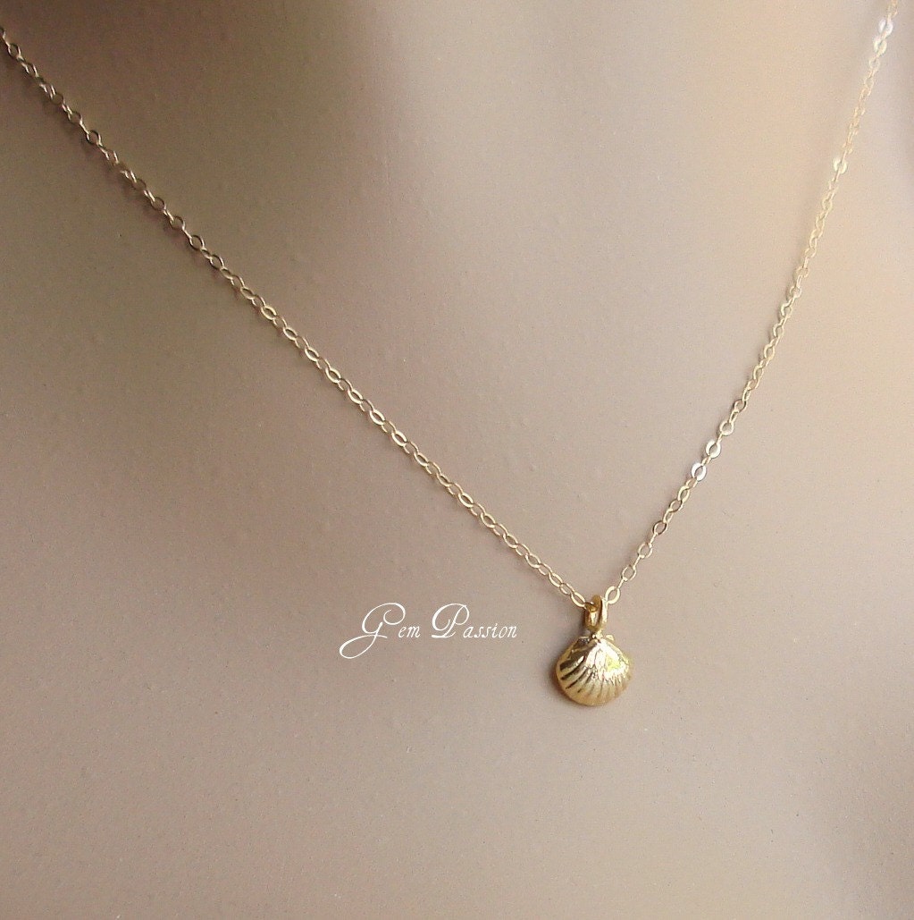 Gold Sea Shell Necklace Gold Vermeil Sea Shell Charm 14k