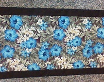 Popular items for table runner kit on Etsy