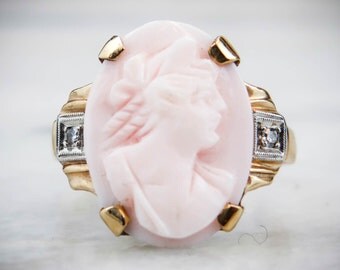 Cameo conch shell | Etsy