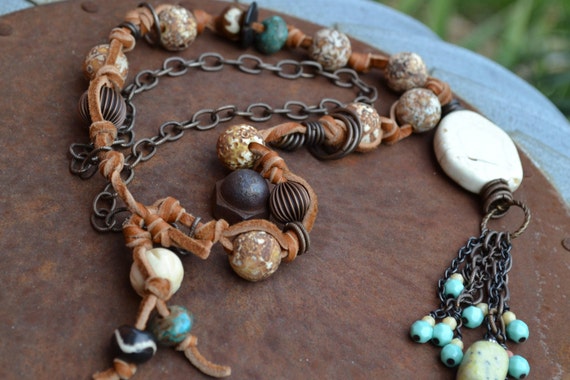 Rustic southwest necklace / Cowgirl necklace / Agate and