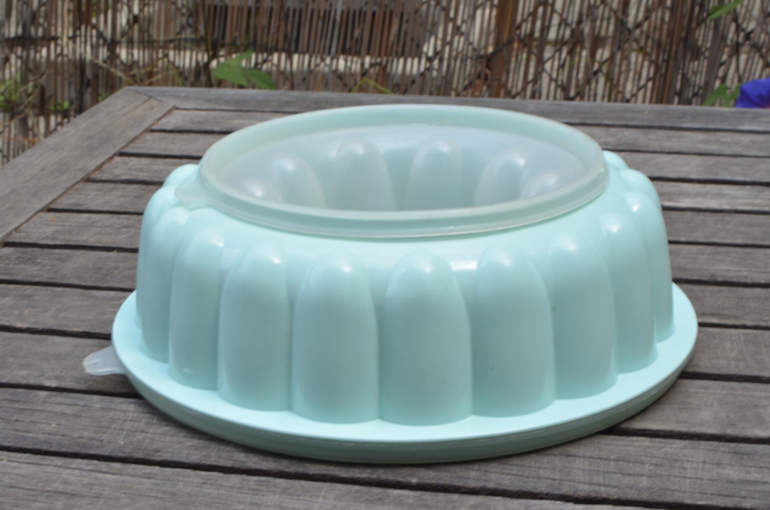 Vintage Classic Tupperware Teal Blue J-ello Mold Set – Haute Juice