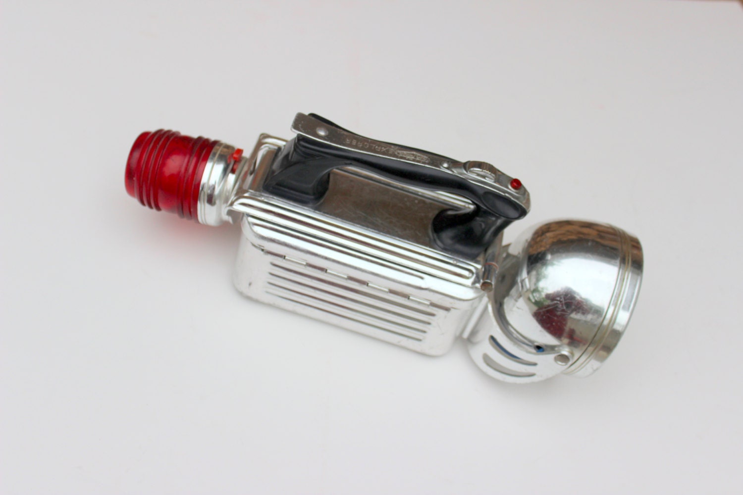 1950s Flashlight Ash Flash Explorer Emergency Lantern