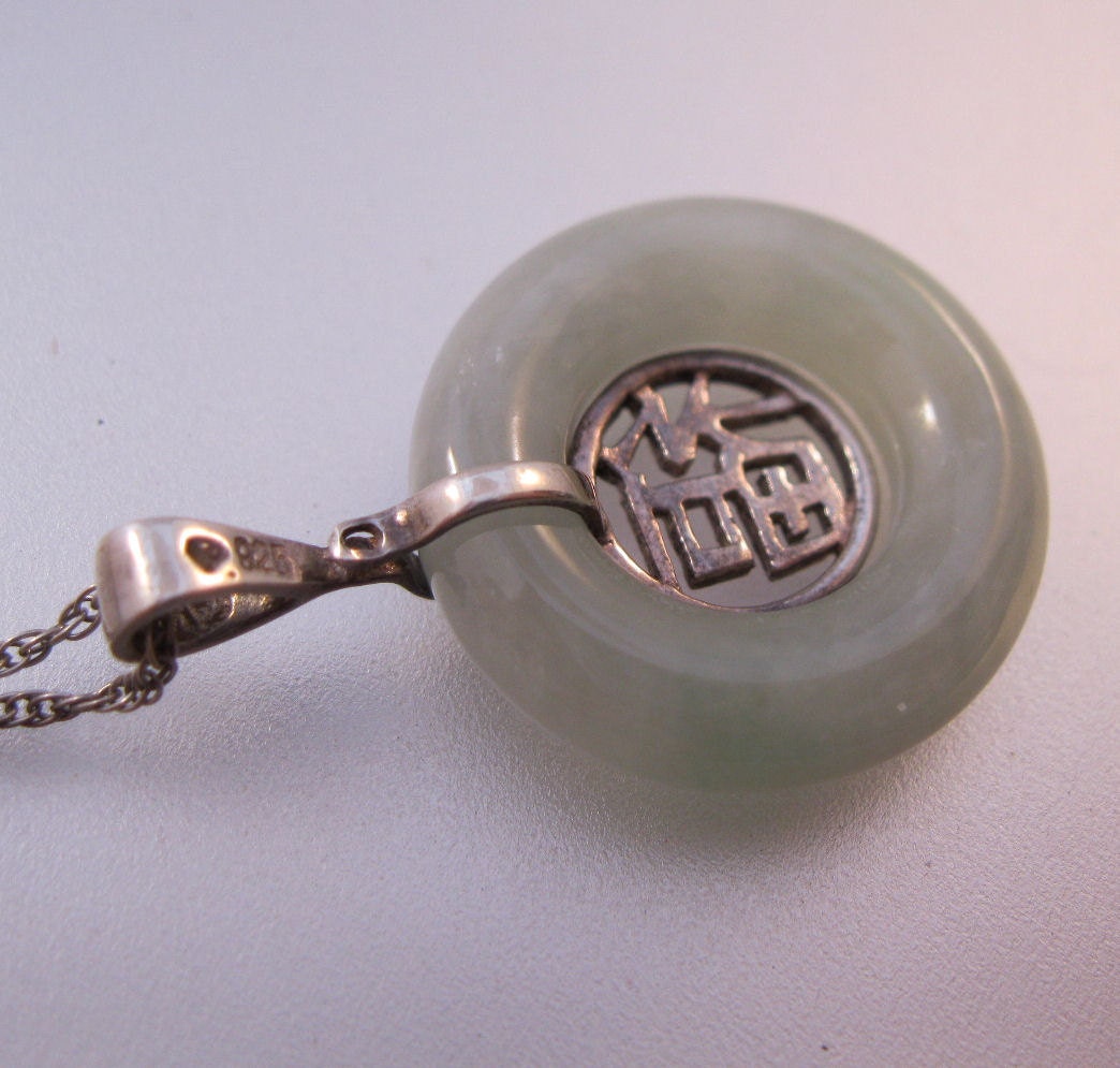 Chinese GOOD LUCK Jade Sterling Pendant & Chain Vintage