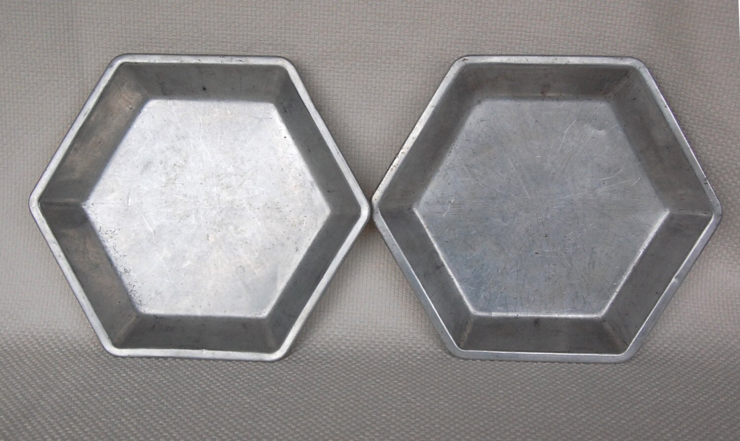 Set of 2 Vintage Aluminum Hexagon Pie Pans Six Sided Pie Plate