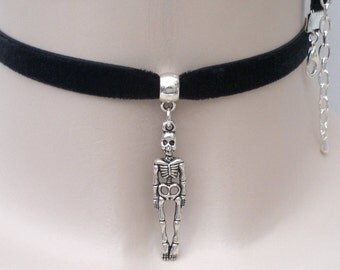 Items similar to 10 silver ax hatchet charms pendants once upon a time ...