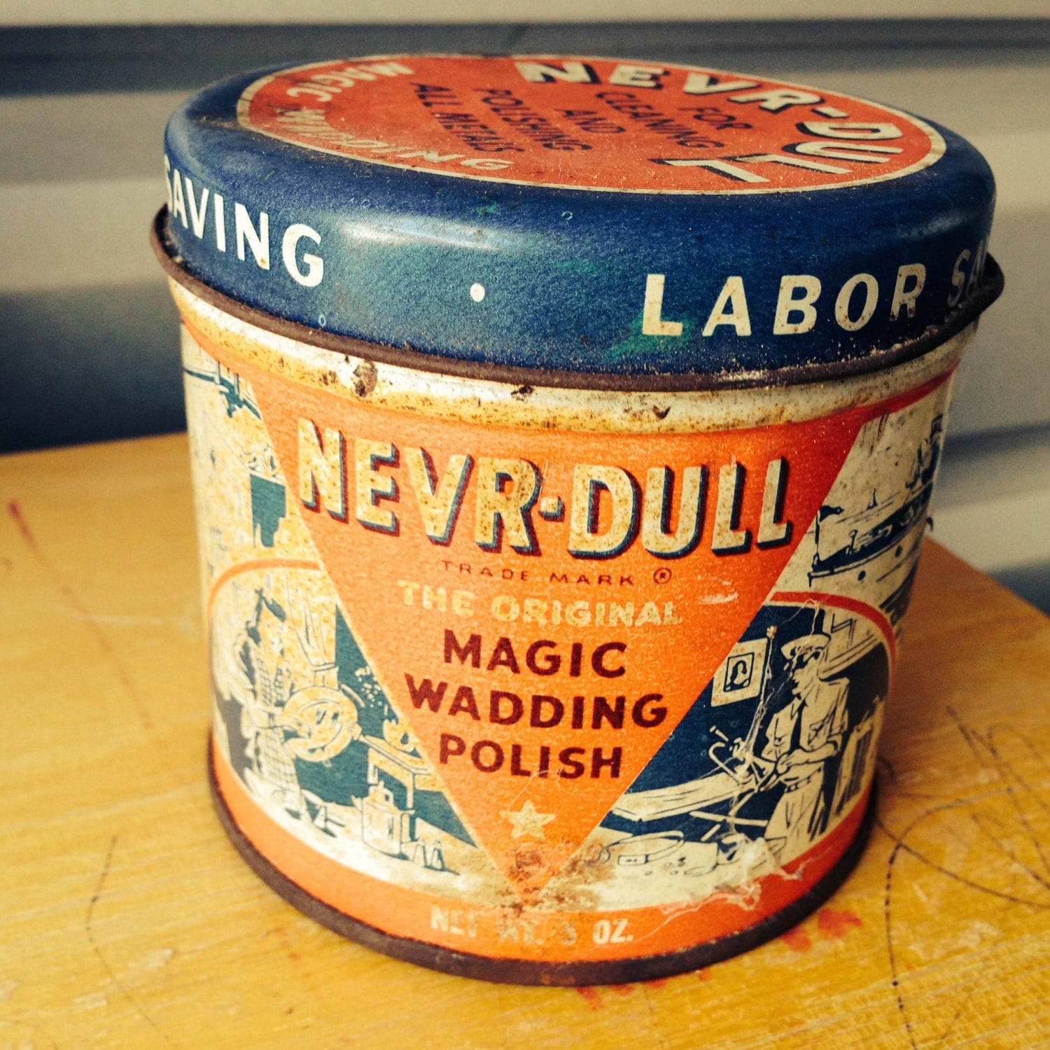 Vintage Nevr-Dull Magic Wadding Polish tin