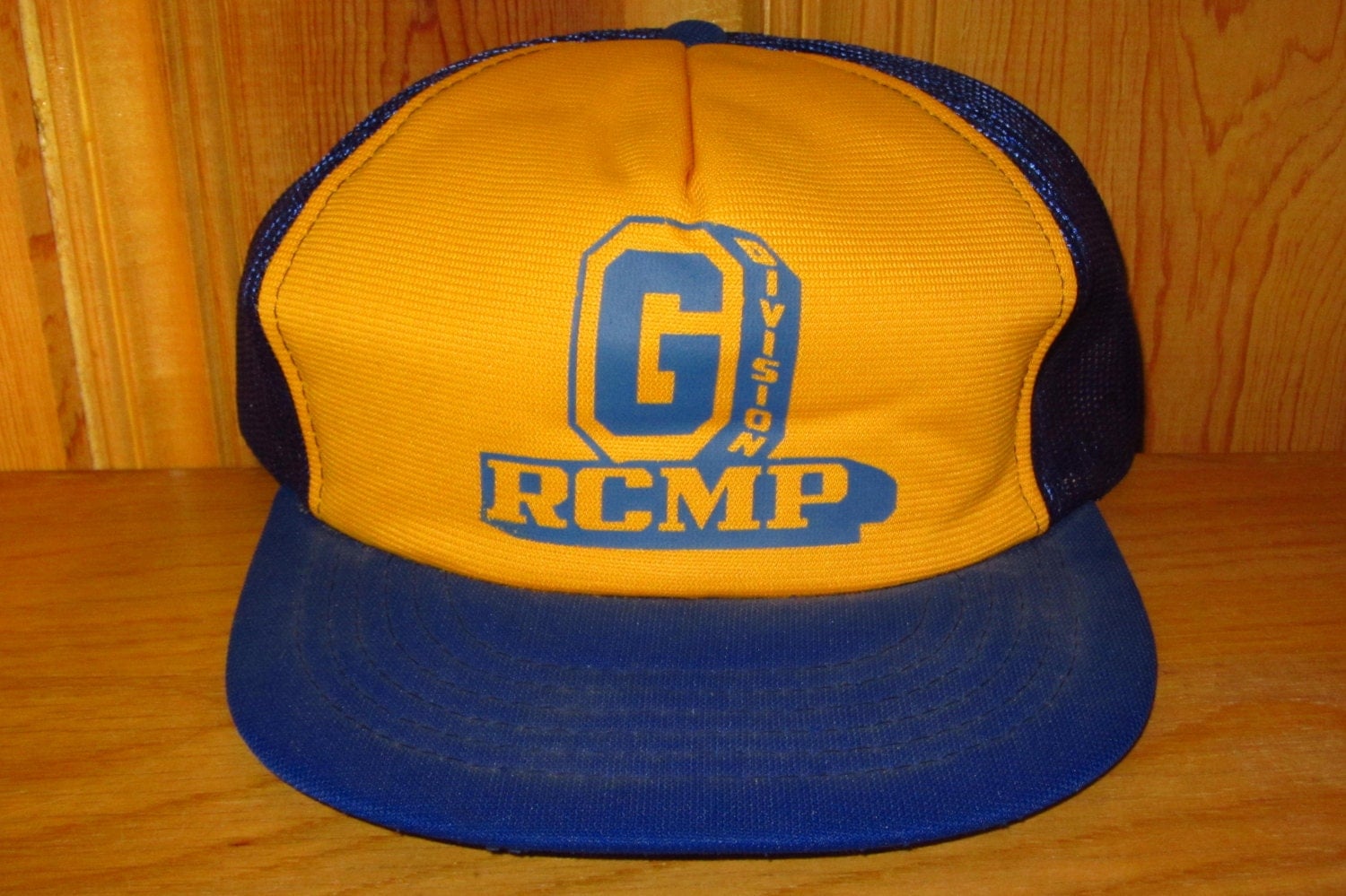 Rcmp Division G Northwest Territories Region Cap Royal 0096
