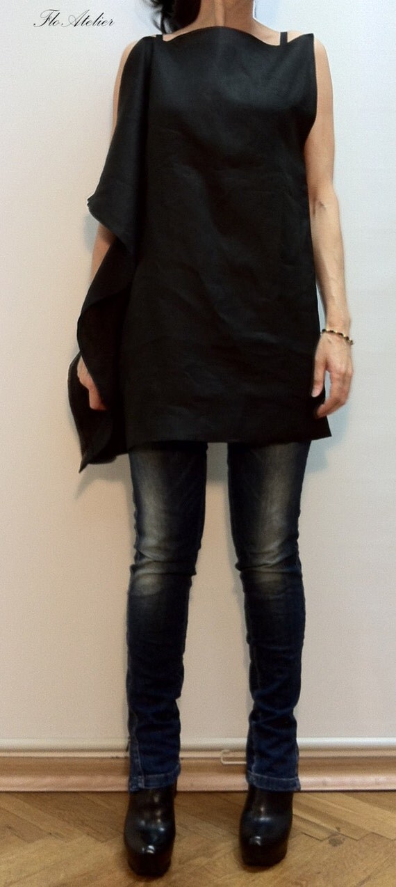 Asymmetrical Tunic-Top/Oversized Black linen by FloAtelier on Etsy