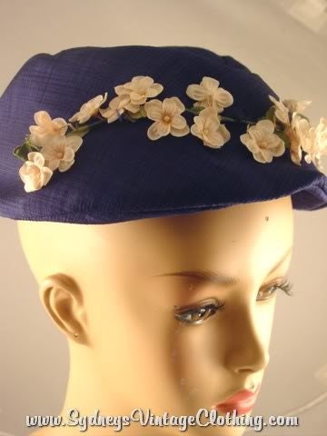 SALE Vintage 40’s Navy Blue Ivory Dainty Flower Ladies Hat – Haute Juice