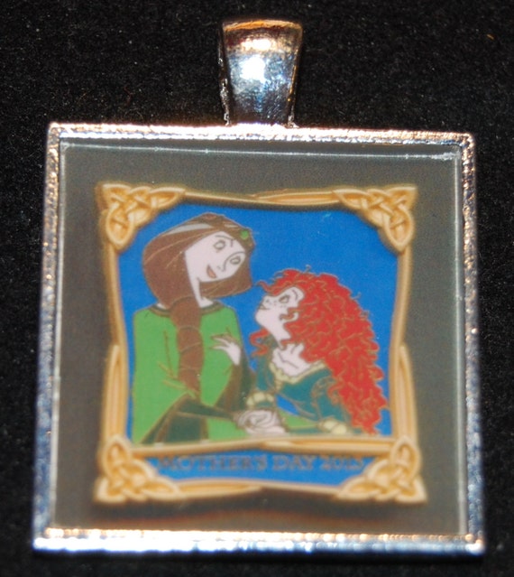 Items similar to Disney Brave Princess Merida Queen Elinor Scottish ...