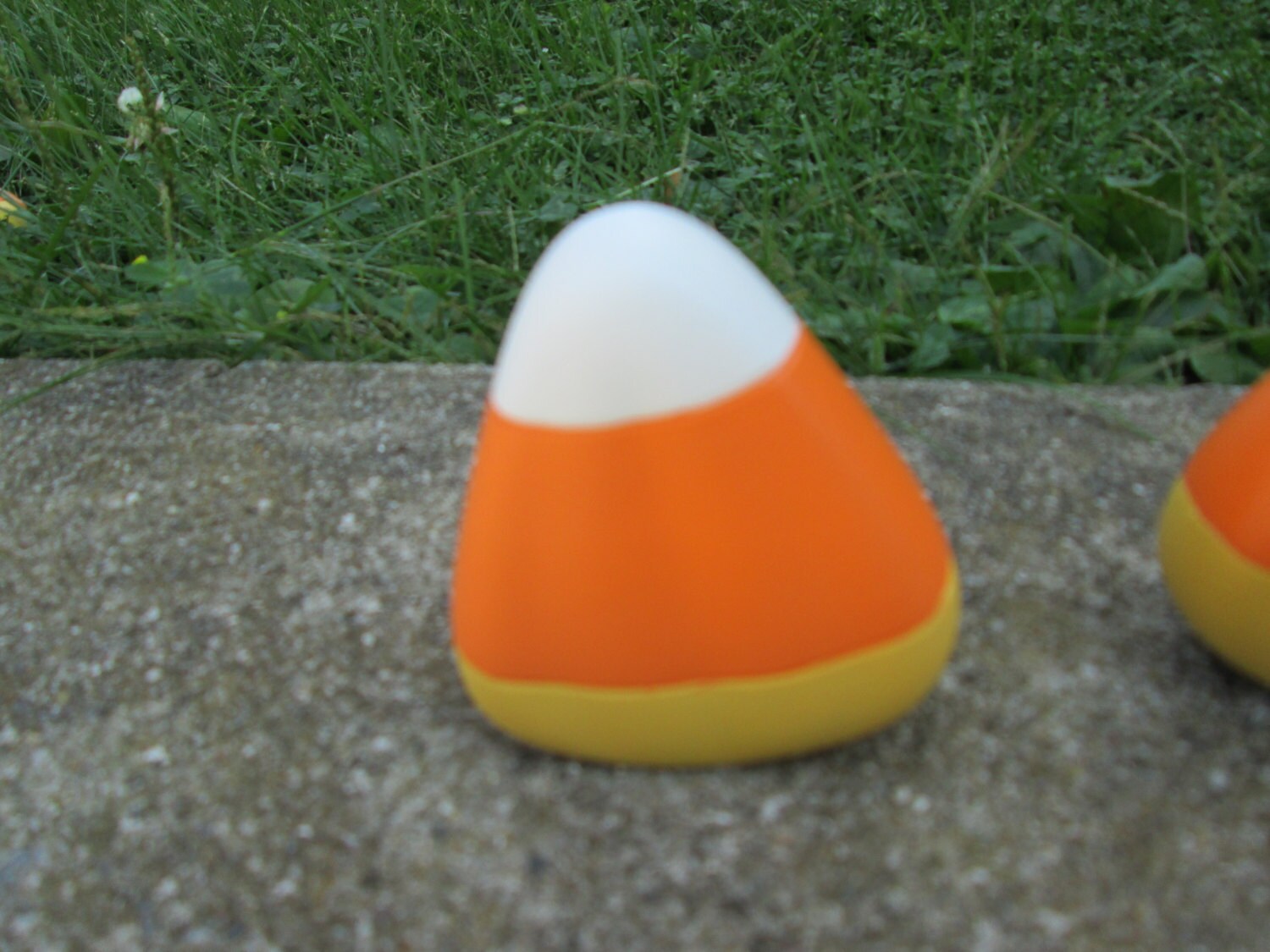 Halloween decorations ceramic decor Pair of Cute Candy