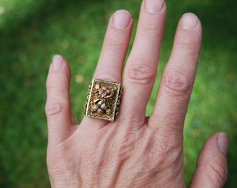 Vintage Men's Big Chunky Ornate Black Hills Gold Ring 10K with Rose ...