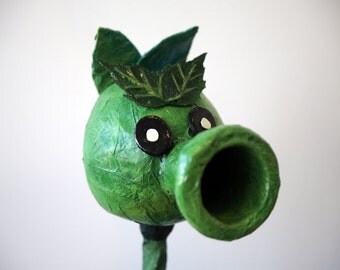 Plants vs Zombies inspired Hand Made Paper Mache Plant Sculptures ...