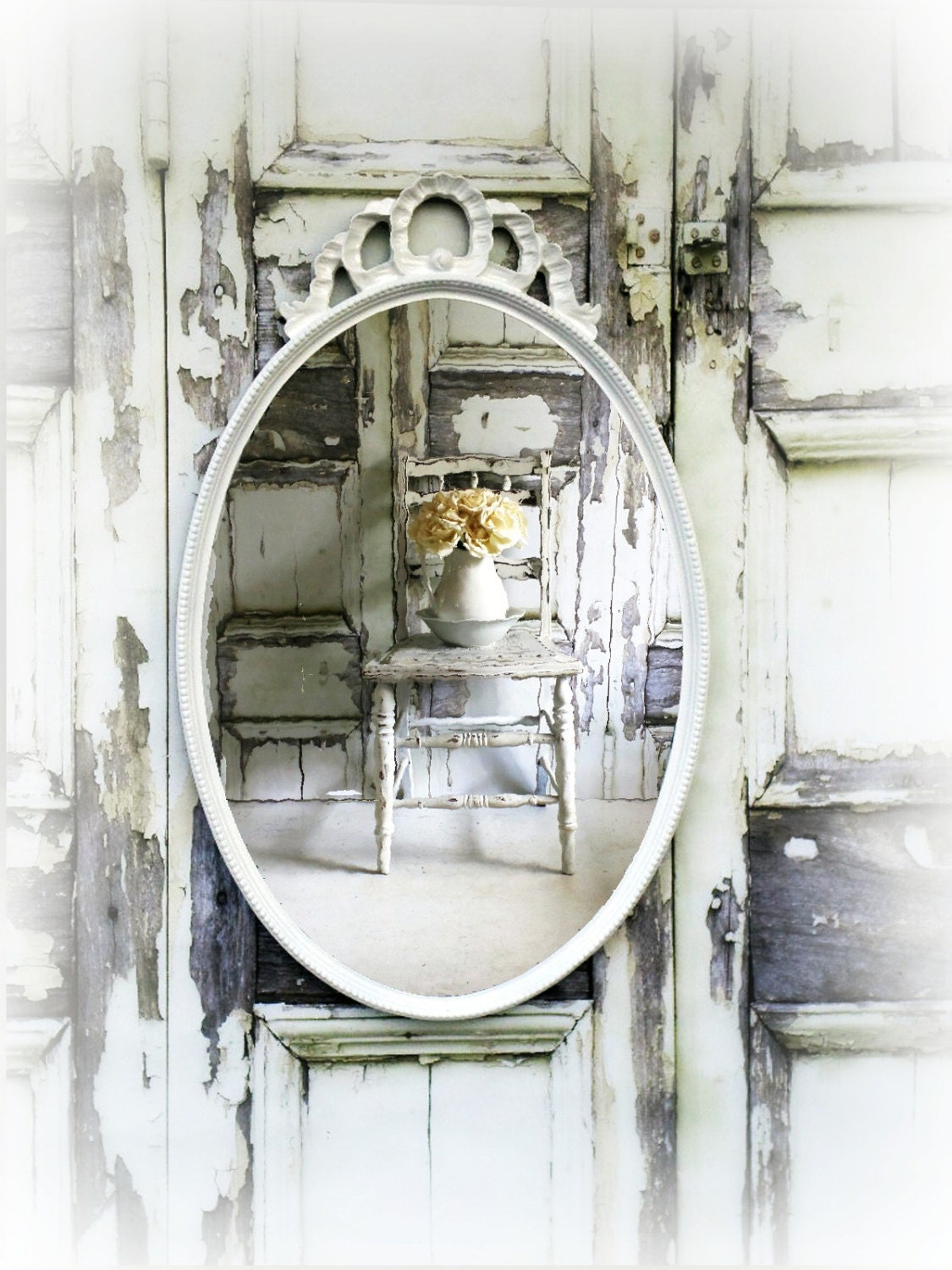 N U R S E R Y Vintage Oval Cottage Chic Mirror – Etsy finds