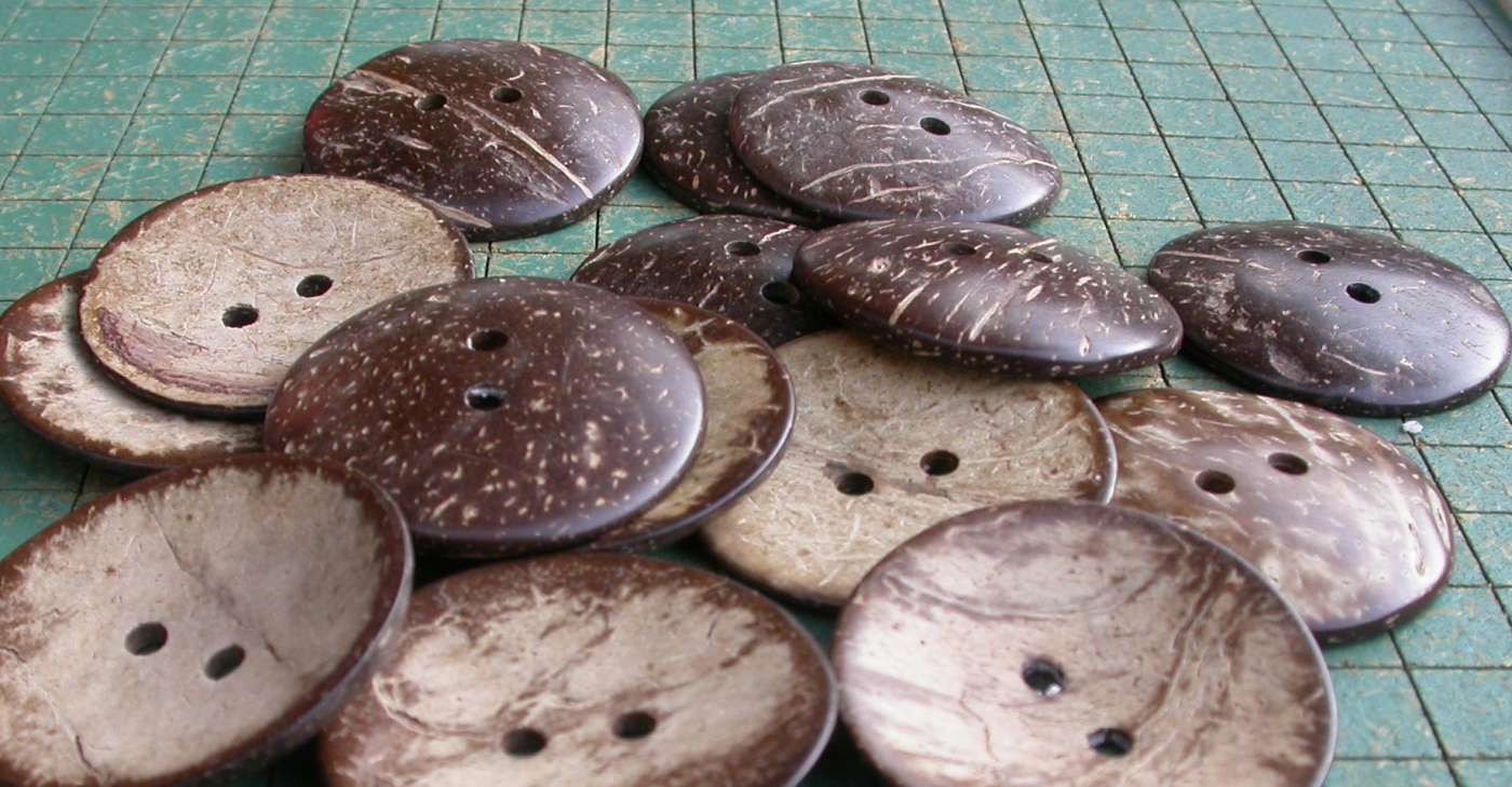 10 extra large coconut shell buttons 1 3/4 inch coconut
